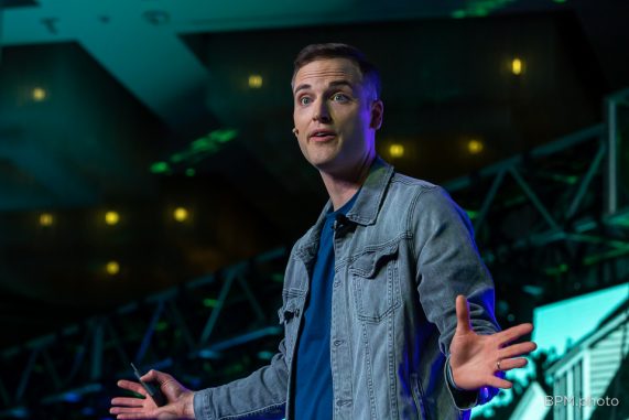 Sean Cannell - Speaking from the Stage - BPM.photo/video